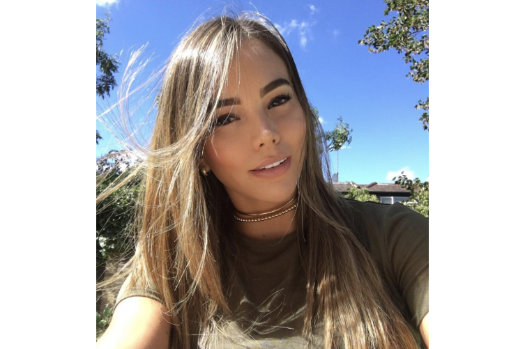 A whole Team of Arsenal's favourite WAGs - Just Arsenal News