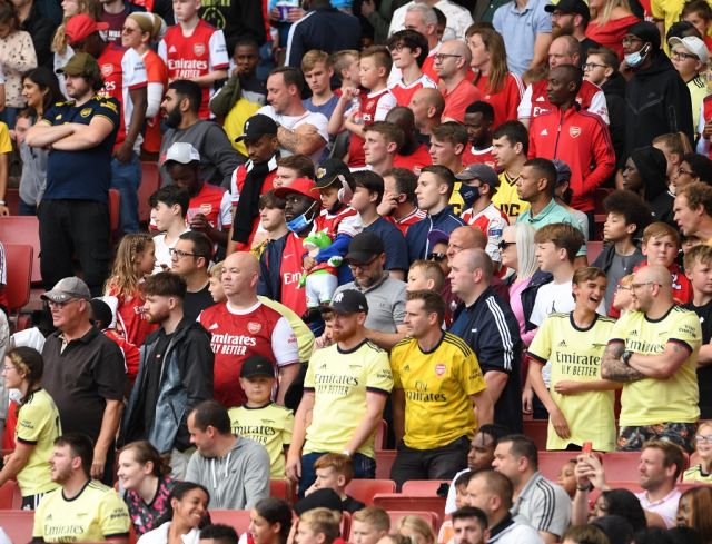 The crowds have brought the atmosphere back to the Emirates - Just ...