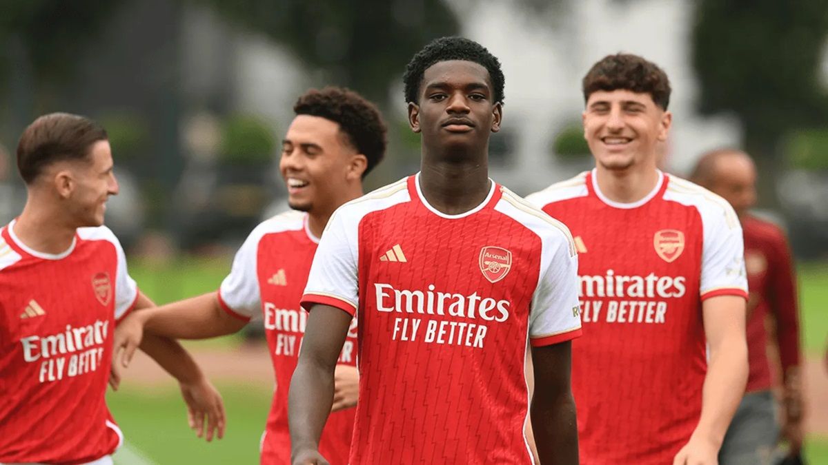 Mikel Arteta gives another teenager a chance to train with first team ...