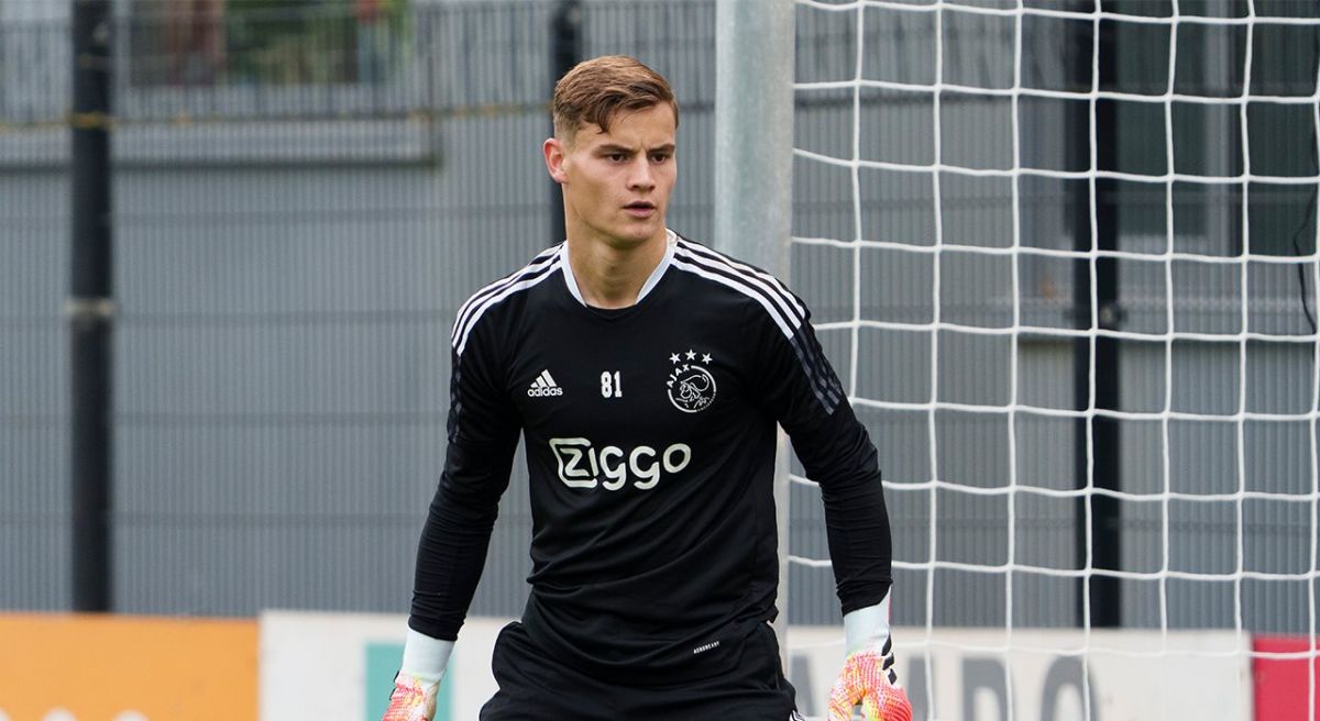 Arsenal reaches agreement to sign English teenager - Just Arsenal News