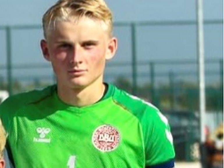 Arsenal offers trial to highly-rated teenager who PSG also wants - Just ...