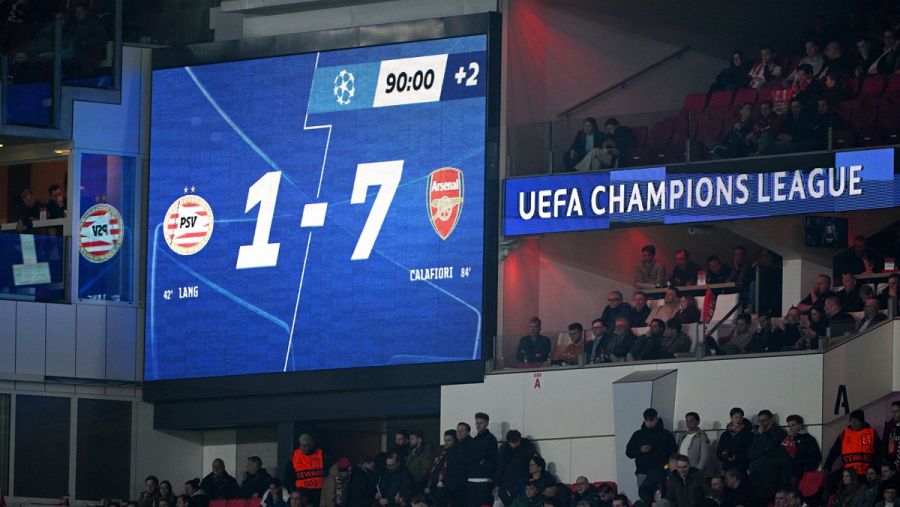 Seven-star Arsenal batters PSV in Champions League round of 16 first ...
