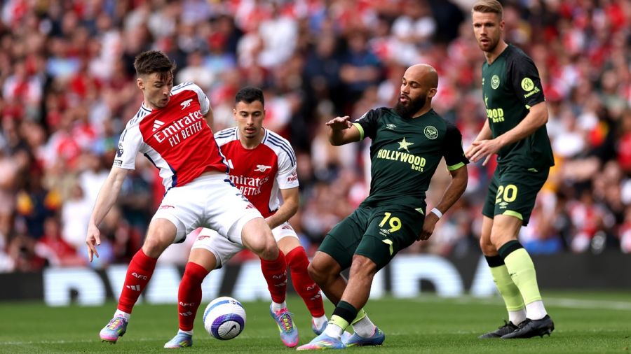 Stan Collymore wants Arsenal to sign in-form Premier League attacker ...