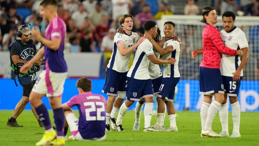 Nwaneri returns to Arsenal with gold after England U21 success - Just ...