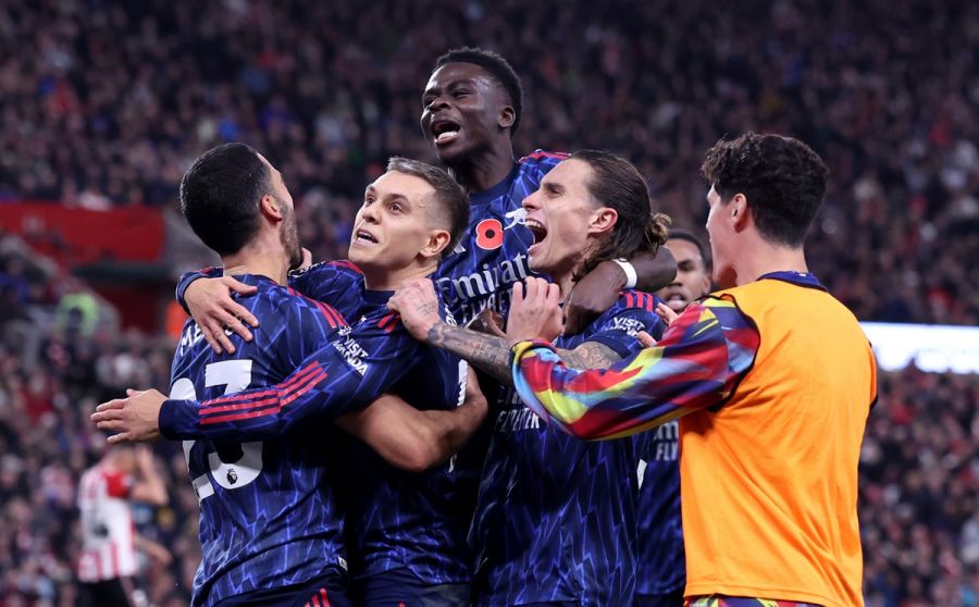 Arsenal stars react to Sunderland draw with defiant message - Just ...