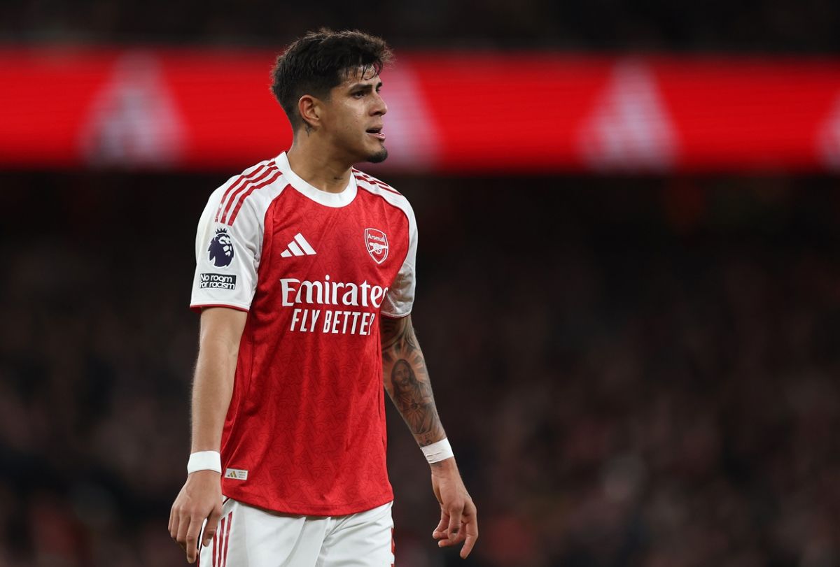 Real Madrid turns attention towards another Arsenal defender - Just ...