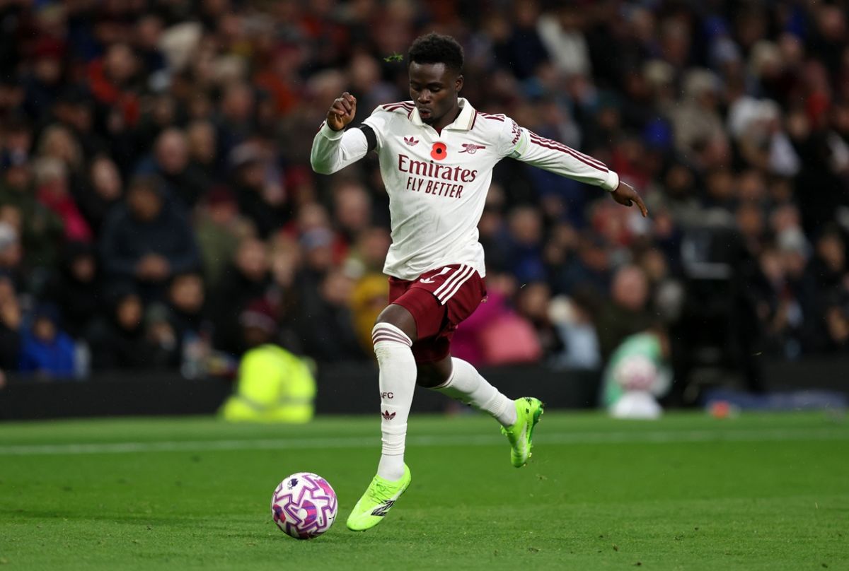 Saka puts pen to paper on new long-term deal at Arsenal - Just Arsenal News