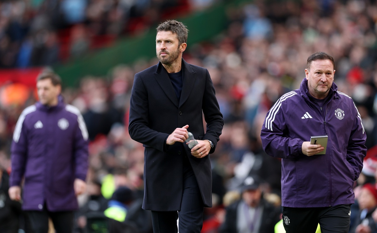 Carrick confirms one key Man Utd star will miss the Arsenal game - Just ...